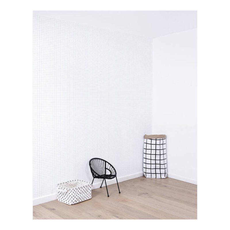 Grid Blue On White 2Cm Behang Millimétré van Lilipinso kopen? ⋆ QIDDIE